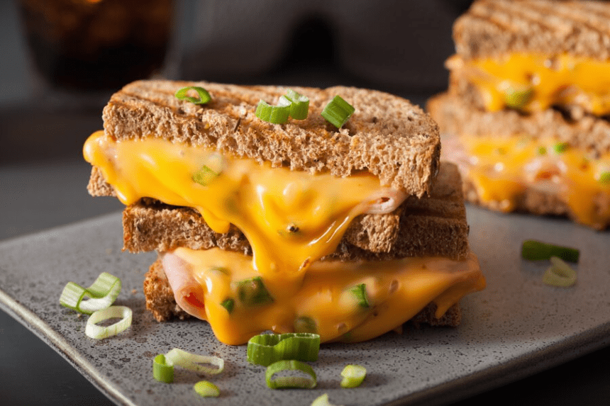 Ideal Bread to Cheese Ratio for the Perfectly Crispy Sandwich - Grilled ...